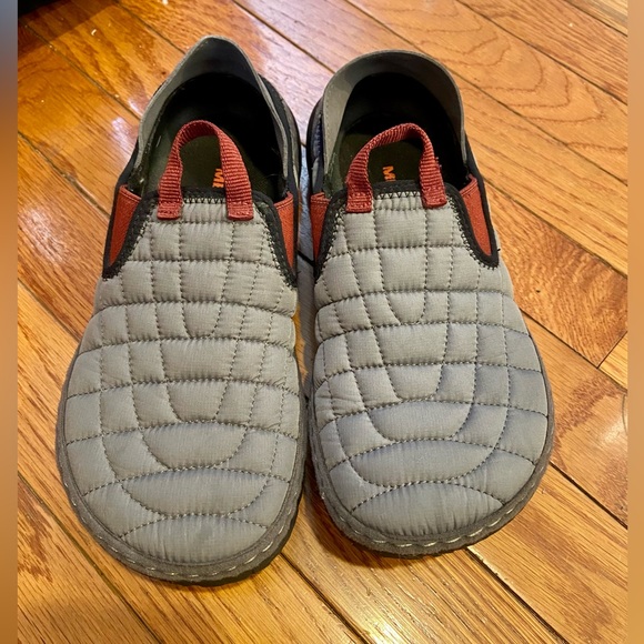 Merrell | Shoes | Merrell Slip On Hut Moc Greyred Womens 7 Us | Poshmark